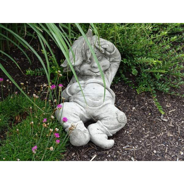 Fauler Elf Gartenfigur "Lazy Pixie" - Antikstein/frostfest - Der Palm